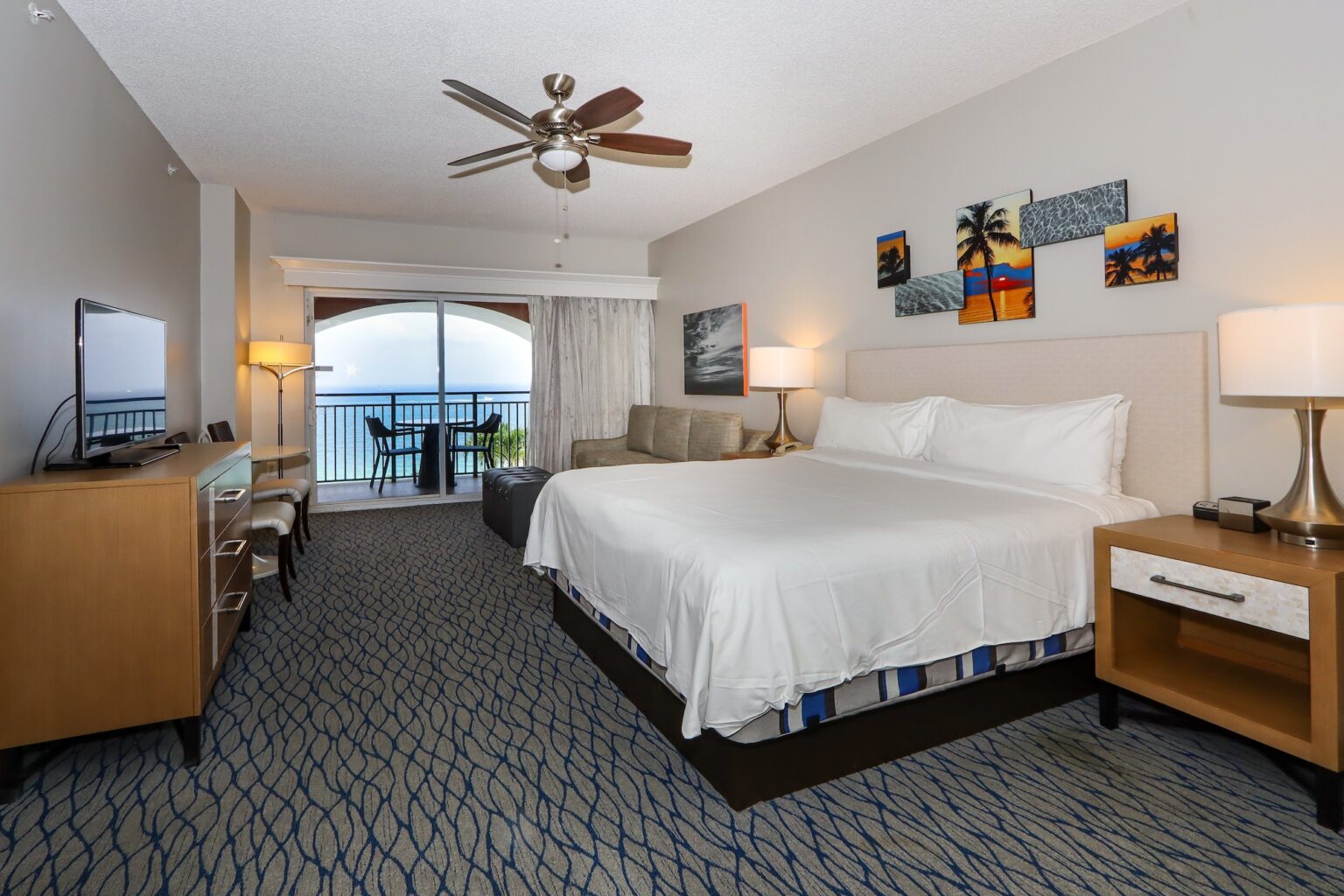 Marriott Beach Place Towers Resales - A Timeshare Broker, Inc.